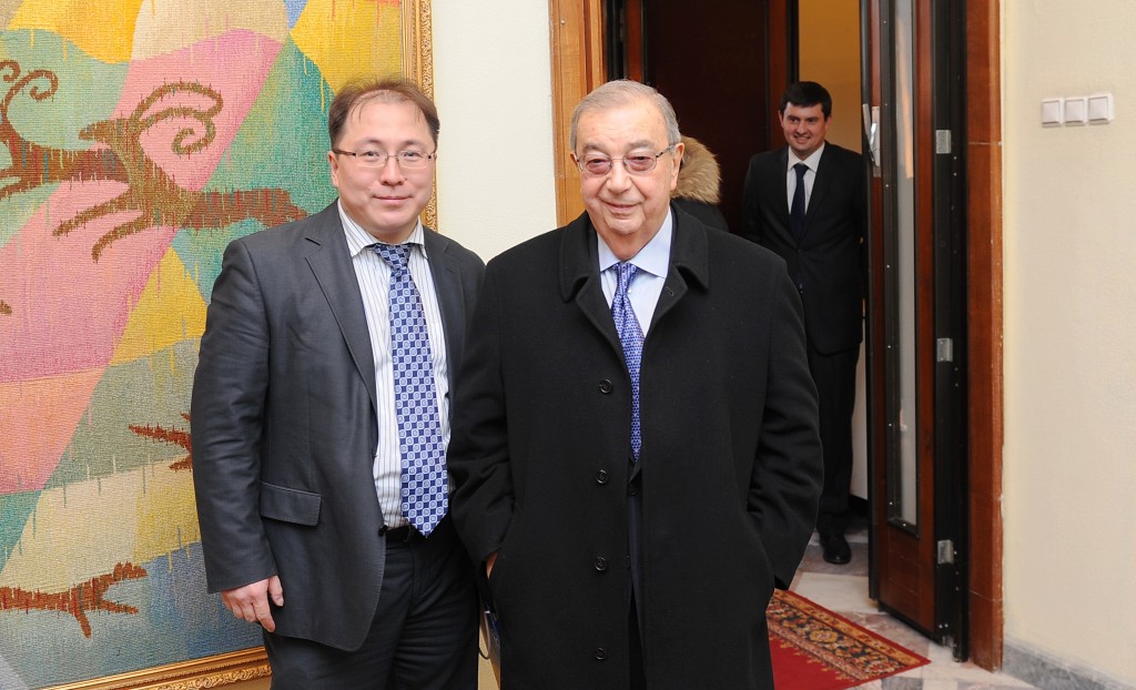 Yevgeny Primakov: “Kazakhstan Is Capable of Handling Everything”