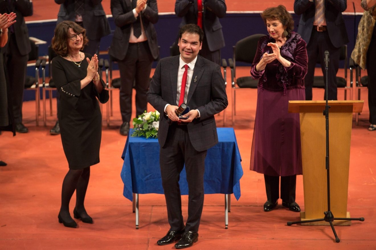 Young Kazakh Pianist Beisembayev Wins Leeds International Piano ...
