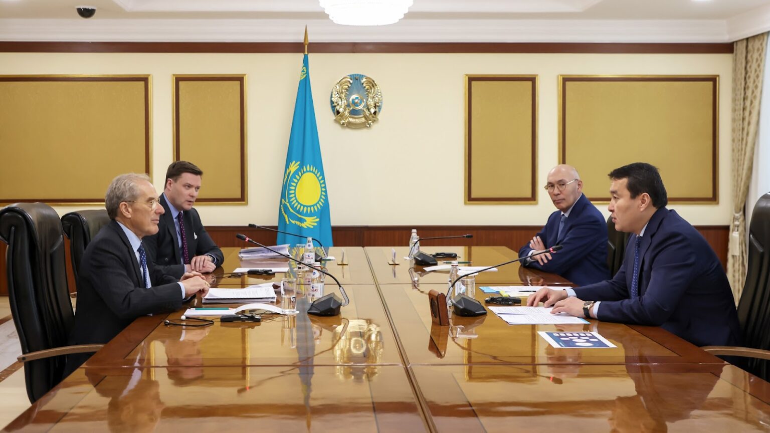 Kazakh Prime Minister Discusses AIFC Court’s Unique Contribution to ...