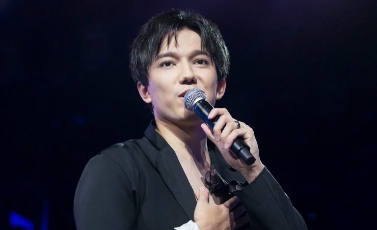 Dimash Kudaibergen Introduces American Colleagues to Kazakh Traditional ...