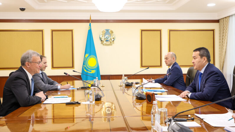 Kazakhstan and US Continue to Expand Bilateral Cooperation - The Astana Times