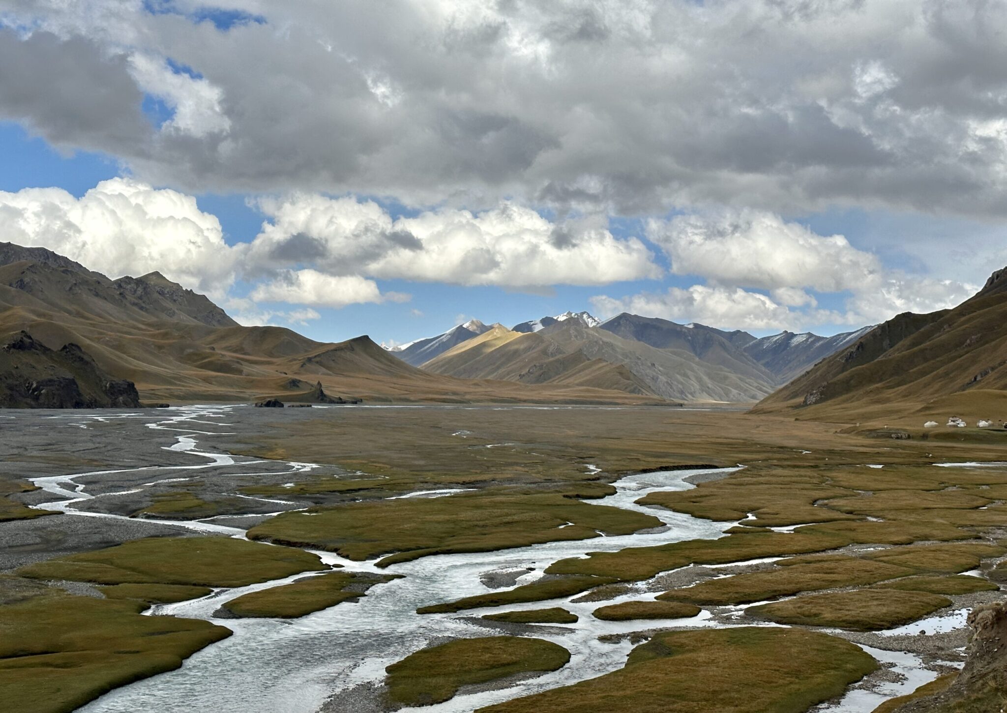Travel Guide to Kyrgyz Republic’s Marvelous Lake Kel-Suu - The Astana Times