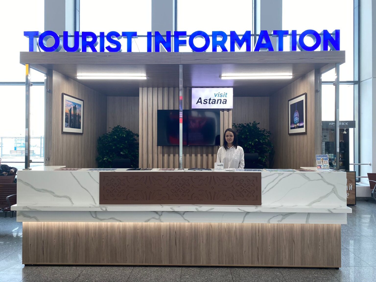 Tourist Information Booth Opens at Astana Airport - The Astana Times
