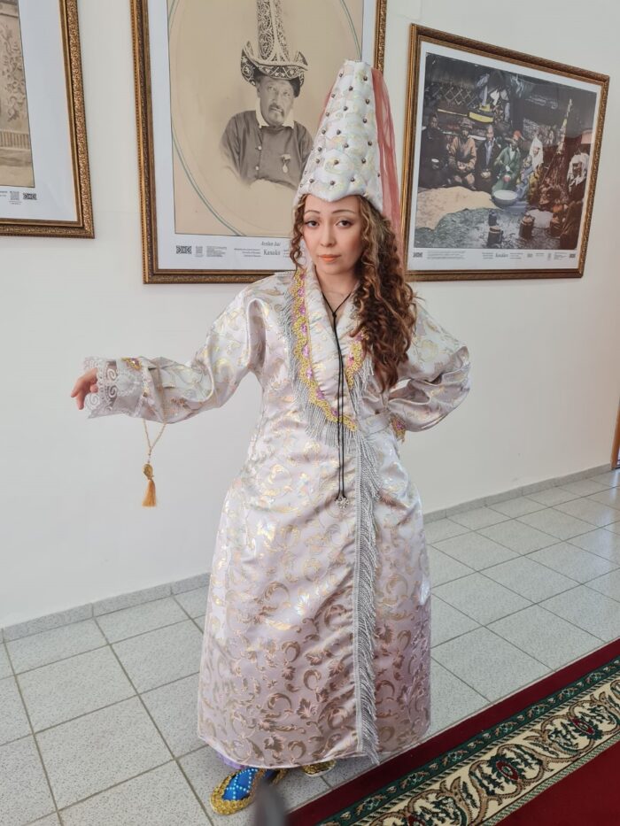 First Kazakh Woman Diplomat Leaves Lasting Legacy at Elizabeth I’s ...