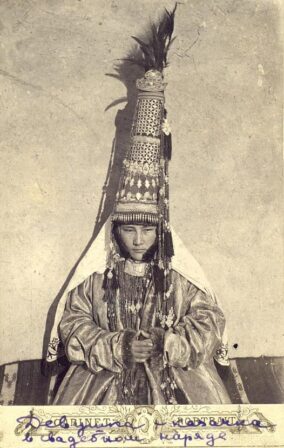 Symbolism of Kazakh Headdresses Through Life Stages - The Astana Times