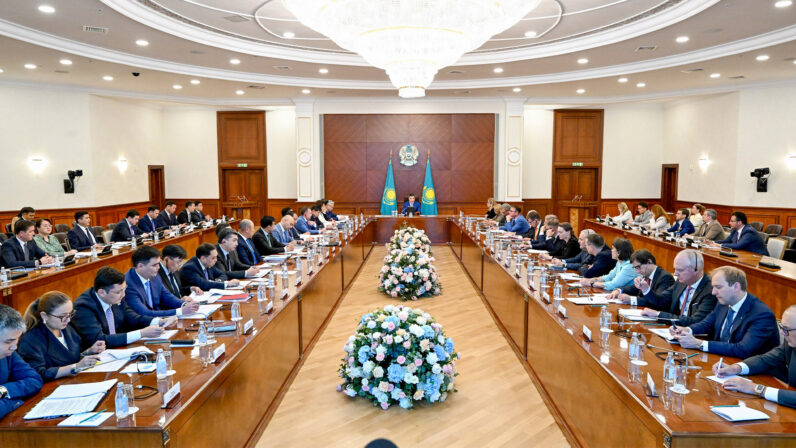 Kazakhstan-EU Relations Deepen Beyond Trade as Cooperation Expands ...